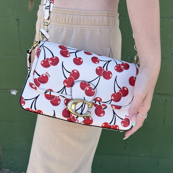 Best in Bags Posh Party on Poshmark